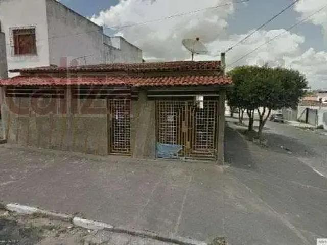 Casa / Sobrado para Venda em Feira de Santana/BA Muchila 3 Quartos
