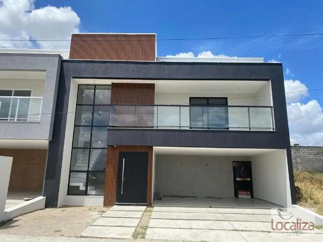 Casa / Sobrado para Venda em Feira de Santana/BA Nova Esperança 4 Quartos