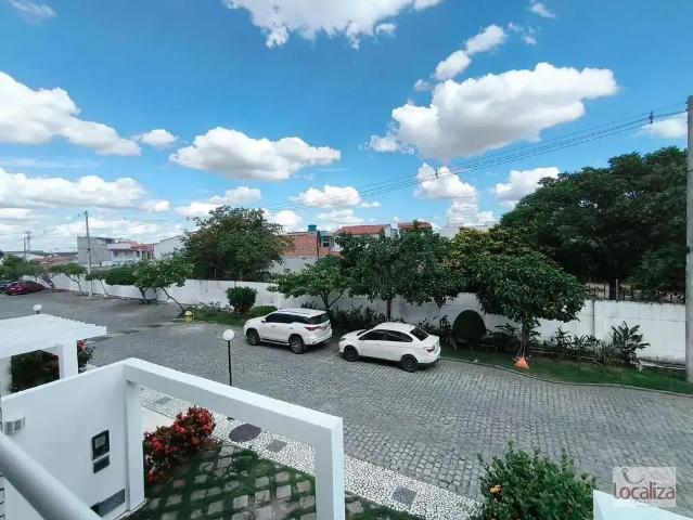 Casa / Sobrado para Venda em Feira de Santana/BA Sobradinho 5 Quartos