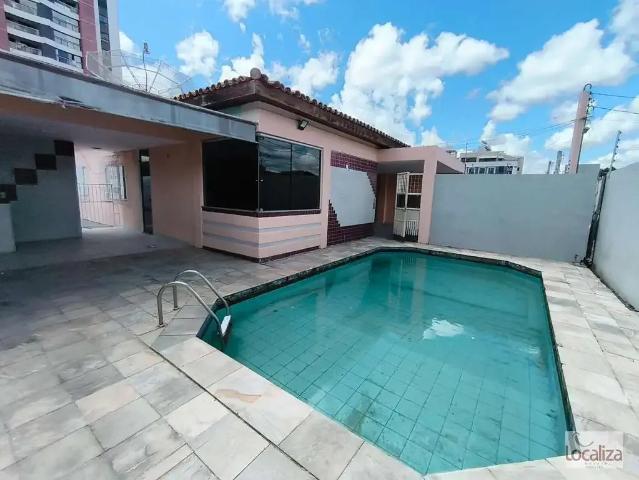Casa / Sobrado para Venda em Feira de Santana/BA Santa Mônica 3 Quartos