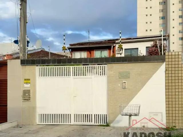 Casa / Sobrado para Venda em Feira de Santana/BA Santa Mônica 3 Quartos