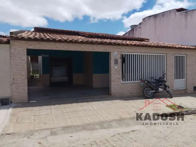 Casa / Sobrado para Venda em Feira de Santana/BA Santa Mônica 3 Quartos