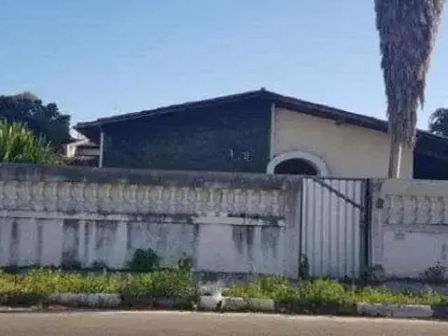 Casa / Sobrado para Venda em Feira de Santana/BA Santa Mônica 5 Quartos