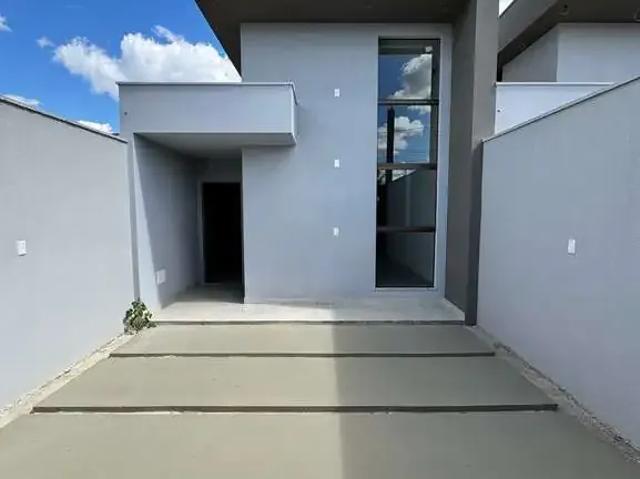 Casa / Sobrado para Venda em Feira de Santana/BA Sim 3 Quartos