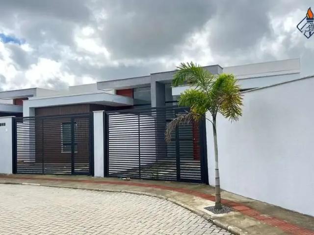 Casa / Sobrado para Venda em Feira de Santana/BA Sim 3 Quartos