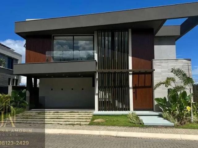 Casa / Sobrado para Venda em Feira de Santana/BA Sim 4 Quartos