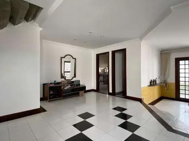 Casa / Sobrado para Venda em Feira de Santana/BA Parque Getúlio Vargas 5 Quartos