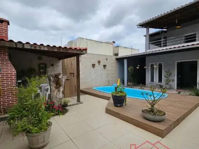 Casa / Sobrado para Venda em Feira de Santana/BA Parque Ipê 4 Quartos