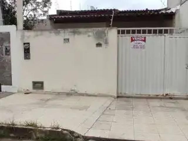 Casa / Sobrado para Venda em Feira de Santana/BA Parque Ipê 3 Quartos