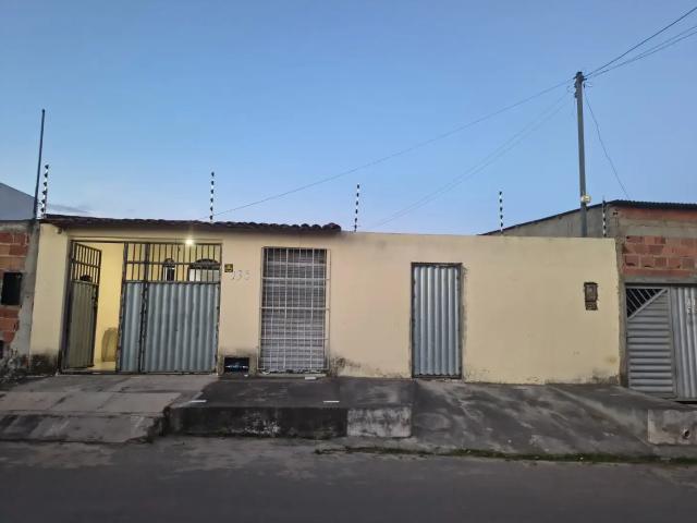 Casa / Sobrado para Venda em Feira de Santana/BA Pedra do Descanso 3 Quartos