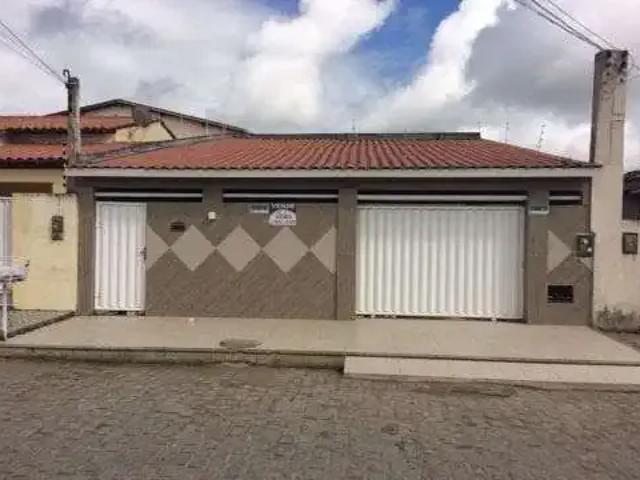 Casa / Sobrado para Venda em Feira de Santana/BA Tomba 3 Quartos