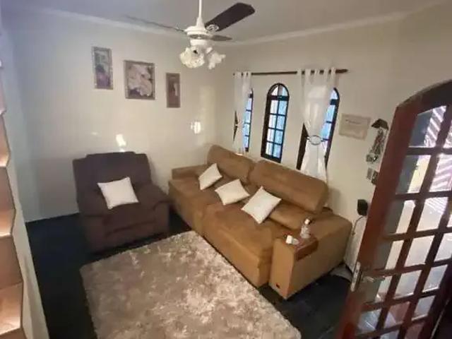 Casa / Sobrado para Venda em Ferraz de Vasconcelos/SP Jardim do Castelo 3 Quartos