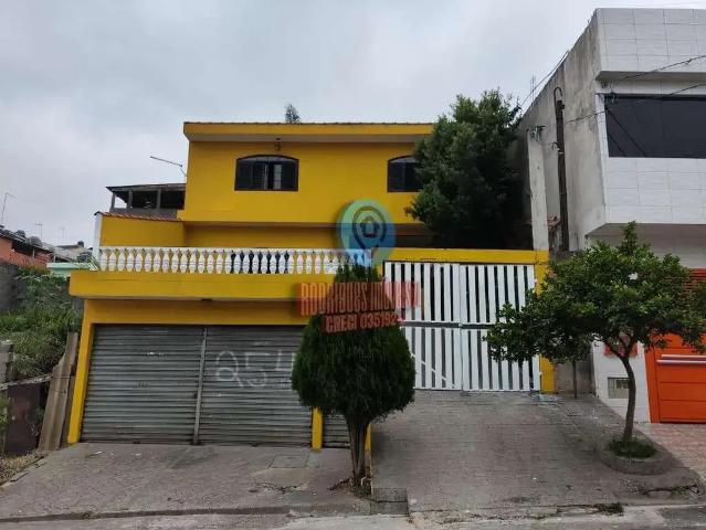 Casa / Sobrado para Venda em Ferraz de Vasconcelos/SP Jardim Yone 5 Quartos