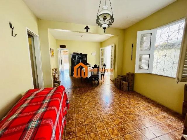 Casa / Sobrado para Venda em Fortaleza/CE Varjota 4 Quartos