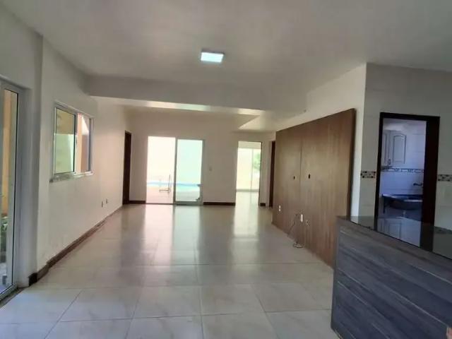 Casa / Sobrado para Venda em Fortaleza/CE Vicente Pinzon 5 Quartos