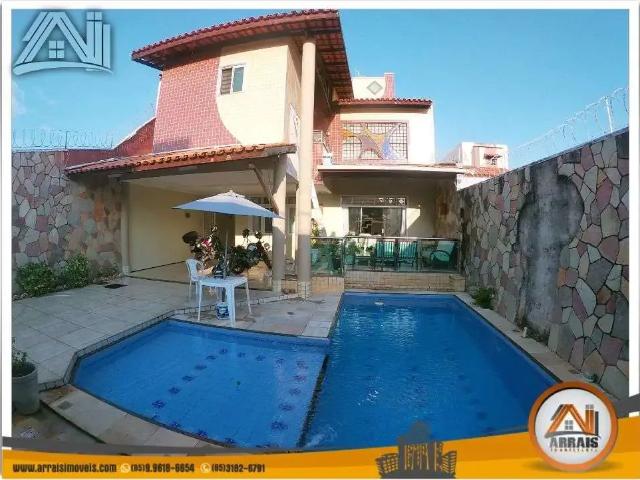 Casa / Sobrado para Venda em Fortaleza/CE Vila União 5 Quartos