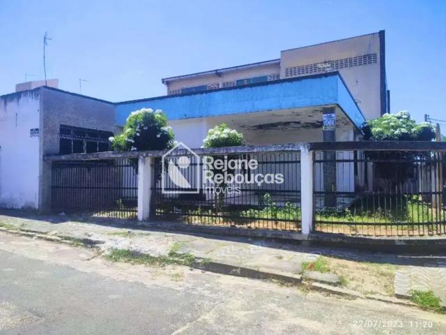 Casa / Sobrado para Venda em Fortaleza/CE Amadeu Furtado 5 Quartos