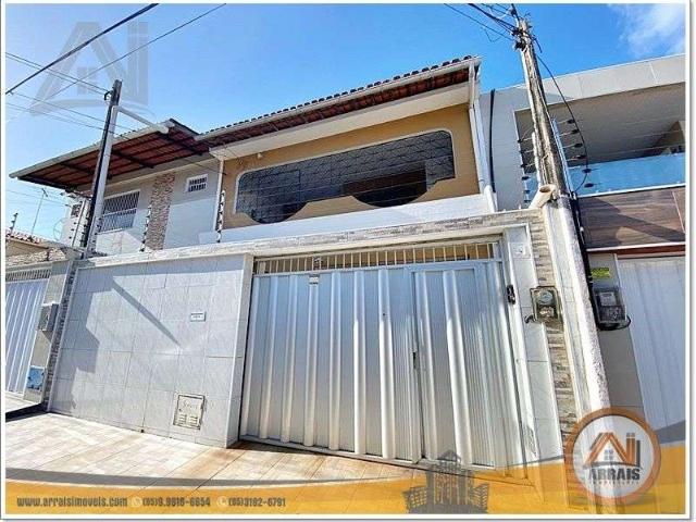 Casa / Sobrado para Venda em Fortaleza/CE Amadeu Furtado 2 Quartos