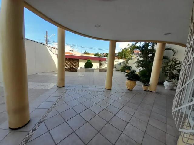 Casa / Sobrado para Venda em Fortaleza/CE Amadeu Furtado