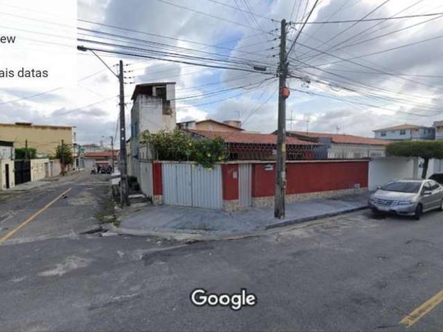 Casa / Sobrado para Venda em Fortaleza/CE Amadeu Furtado 3 Quartos