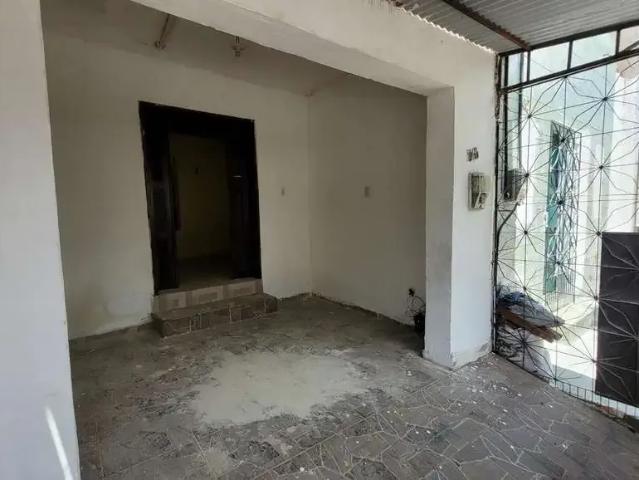 Casa / Sobrado para Venda em Fortaleza/CE Antônio Bezerra 3 Quartos