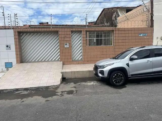 Casa / Sobrado para Venda em Fortaleza/CE Antônio Bezerra 3 Quartos