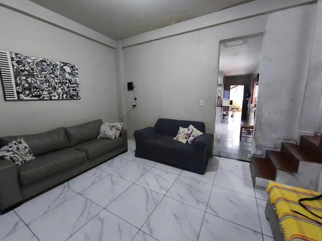 Casa / Sobrado para Venda em Fortaleza/CE Benfica 4 Quartos