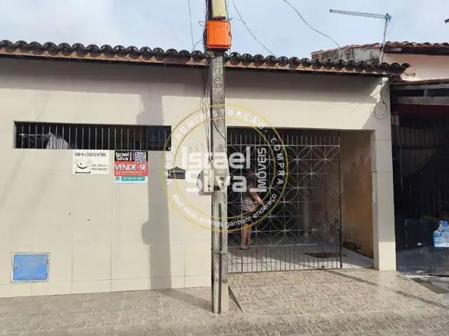 Casa / Sobrado para Venda em Fortaleza/CE Bonsucesso 3 Quartos