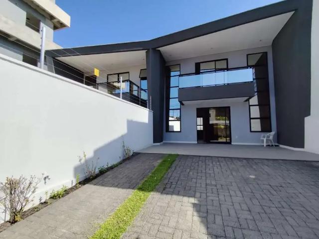 Casa / Sobrado para Venda em Fortaleza/CE Cajazeiras 4 Quartos