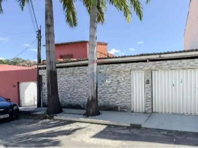 Casa / Sobrado para Venda em Fortaleza/CE Cajazeiras 4 Quartos