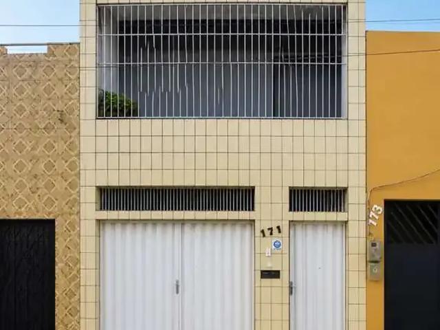 Casa / Sobrado para Venda em Fortaleza/CE Centro 4 Quartos