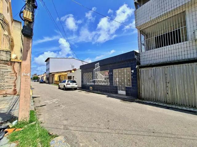 Casa / Sobrado para Venda em Fortaleza/CE Cidade 2000 5 Quartos