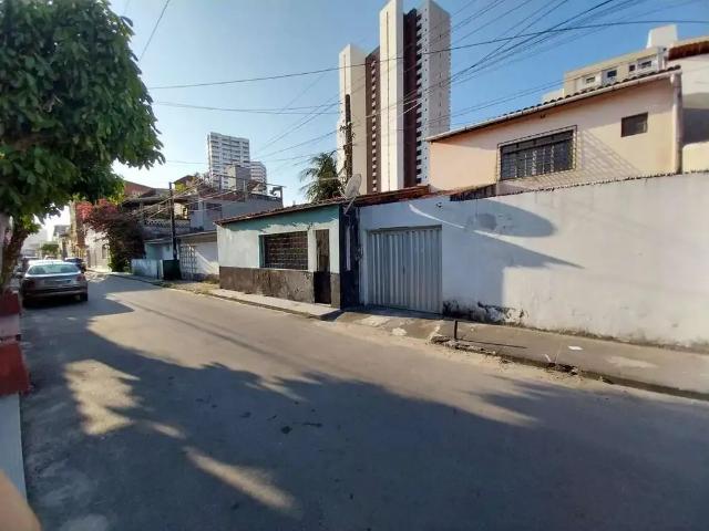 Casa / Sobrado para Venda em Fortaleza/CE Cidade 2000 3 Quartos