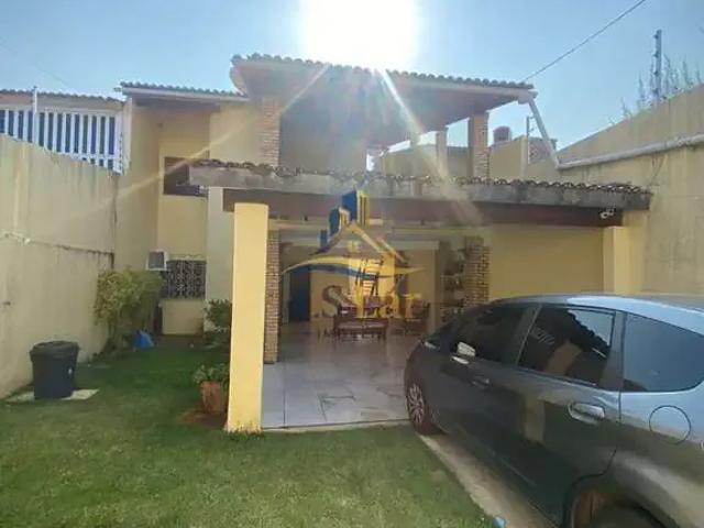 Casa / Sobrado para Venda em Fortaleza/CE Cidade dos Funcionários 4 Quartos
