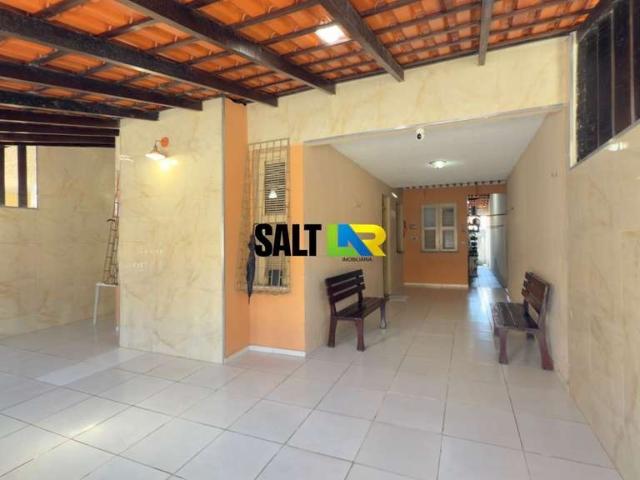 Casa / Sobrado para Venda em Fortaleza/CE Cidade dos Funcionários 4 Quartos