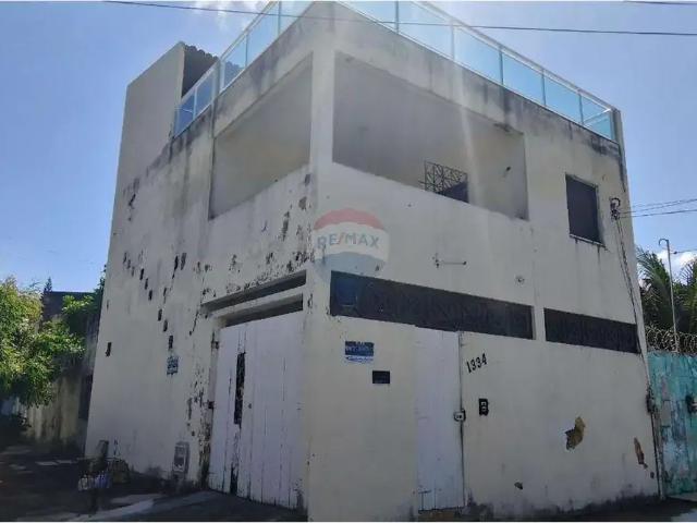 Casa / Sobrado para Venda em Fortaleza/CE Cidade dos Funcionários 3 Quartos