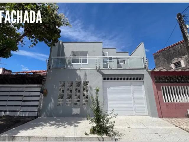 Casa / Sobrado para Venda em Fortaleza/CE Cidade dos Funcionários 3 Quartos
