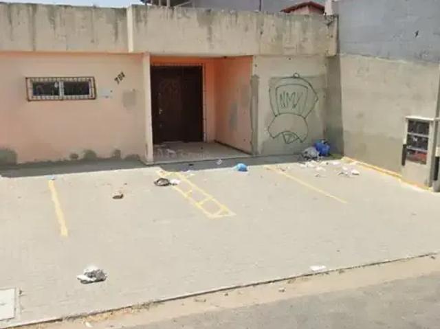 Casa / Sobrado para Venda em Fortaleza/CE Cidade dos Funcionários 3 Quartos