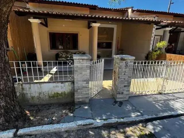Casa / Sobrado para Venda em Fortaleza/CE Cidade dos Funcionários 3 Quartos