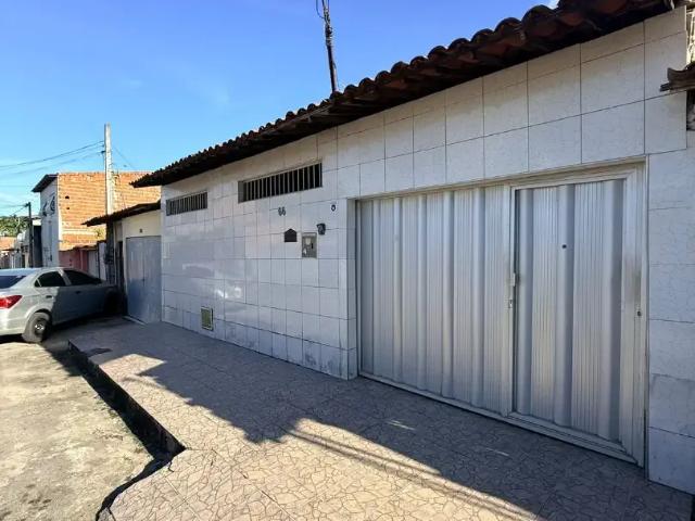 Casa / Sobrado para Venda em Fortaleza/CE Conjunto Ceará I 3 Quartos