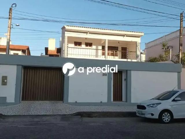 Casa / Sobrado para Venda em Fortaleza/CE Cocó 4 Quartos