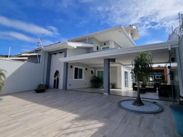 Casa / Sobrado para Venda em Fortaleza/CE Edson Queiroz 4 Quartos