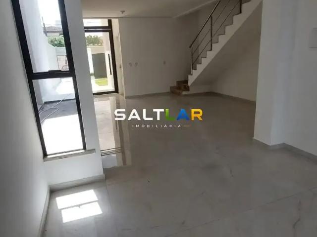 Casa / Sobrado para Venda em Fortaleza/CE Edson Queiroz 4 Quartos