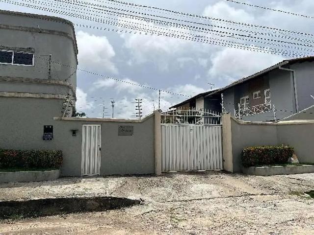 Casa / Sobrado para Venda em Fortaleza/CE Edson Queiroz 4 Quartos