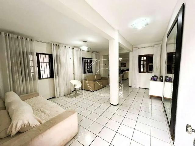 Casa / Sobrado para Venda em Fortaleza/CE Engenheiro Luciano Cavalcante 5 Quartos