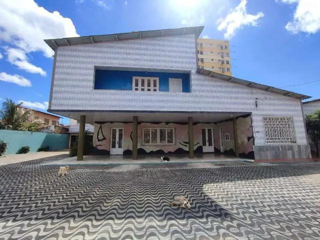 Casa / Sobrado para Venda em Fortaleza/CE Farias Brito