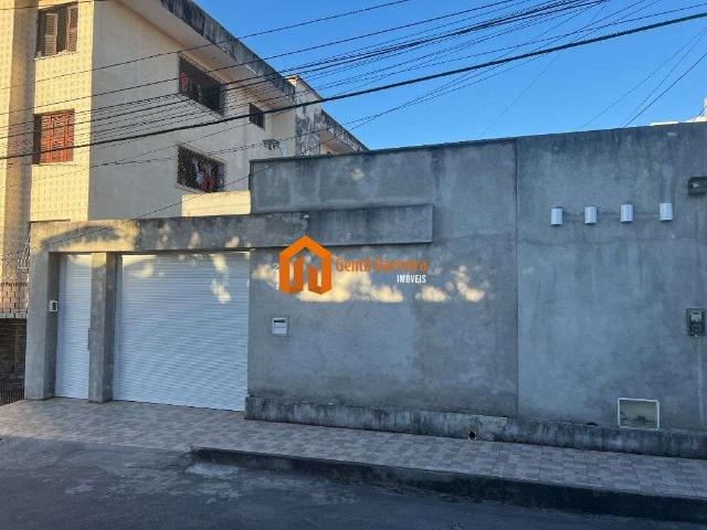 Casa / Sobrado para Venda em Fortaleza/CE Fátima 3 Quartos