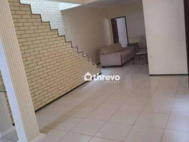 Casa / Sobrado para Venda em Fortaleza/CE Fátima 3 Quartos