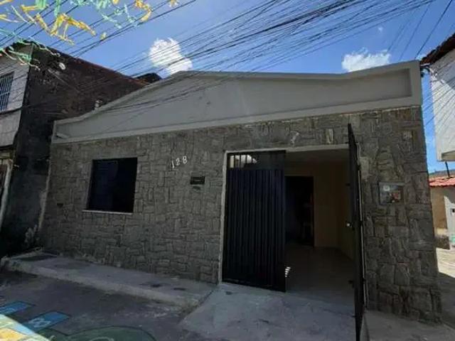 Casa / Sobrado para Venda em Fortaleza/CE Floresta 3 Quartos