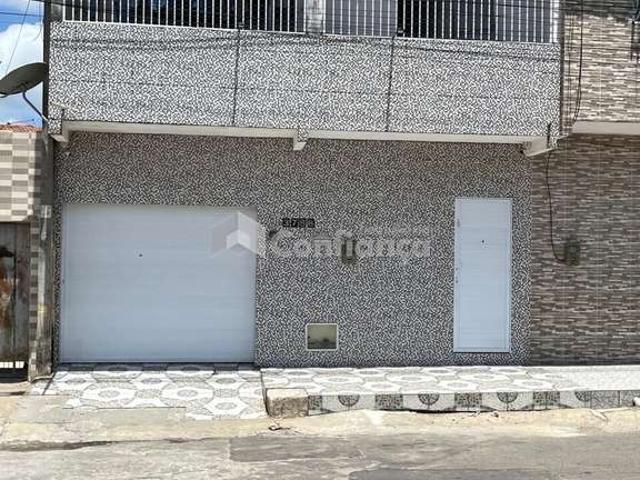 Casa / Sobrado para Venda em Fortaleza/CE Granja Lisboa 4 Quartos